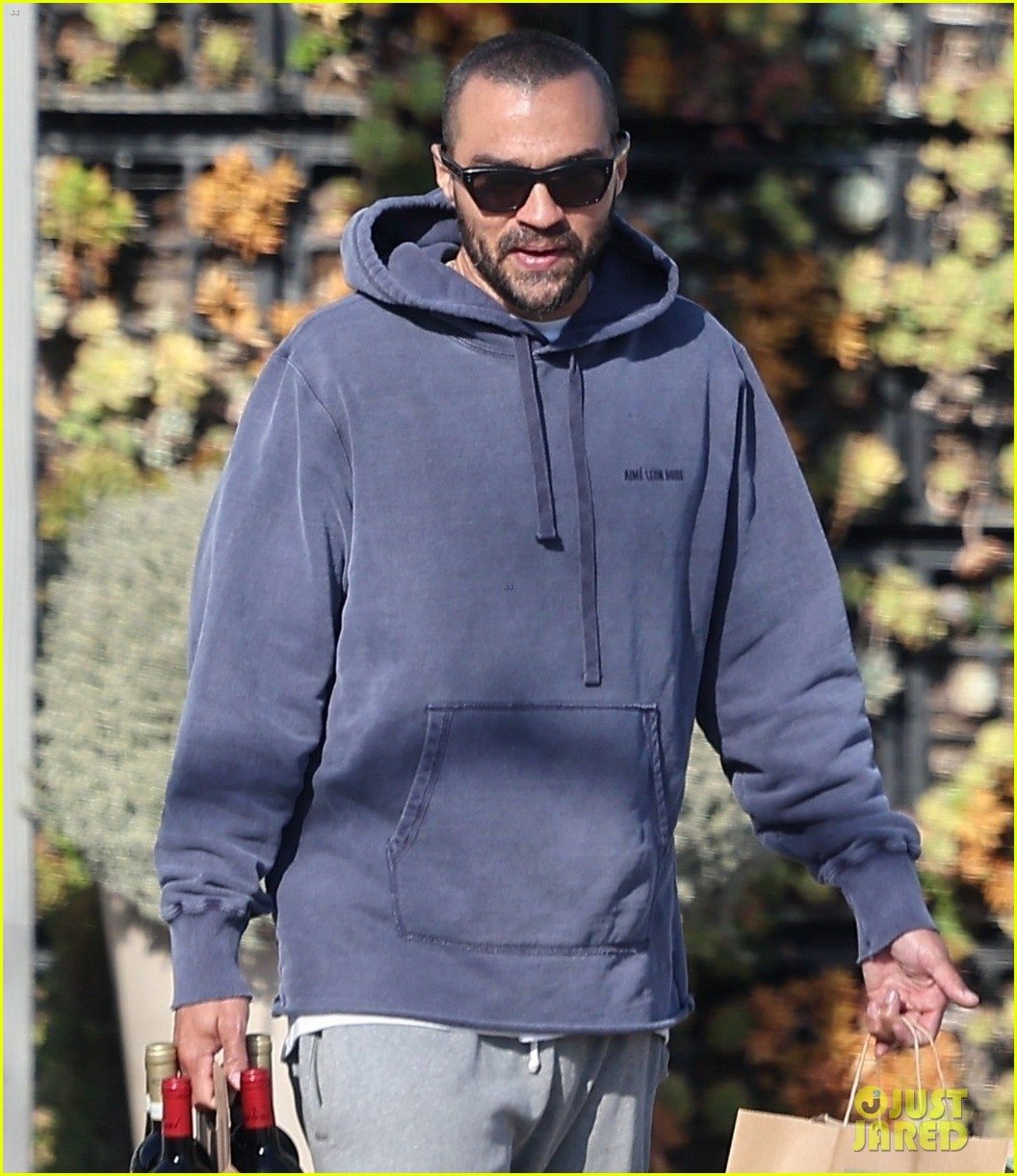 Jesse Williams & Girlfriend Ciarra Pardo Run Errands Together in L.A ...