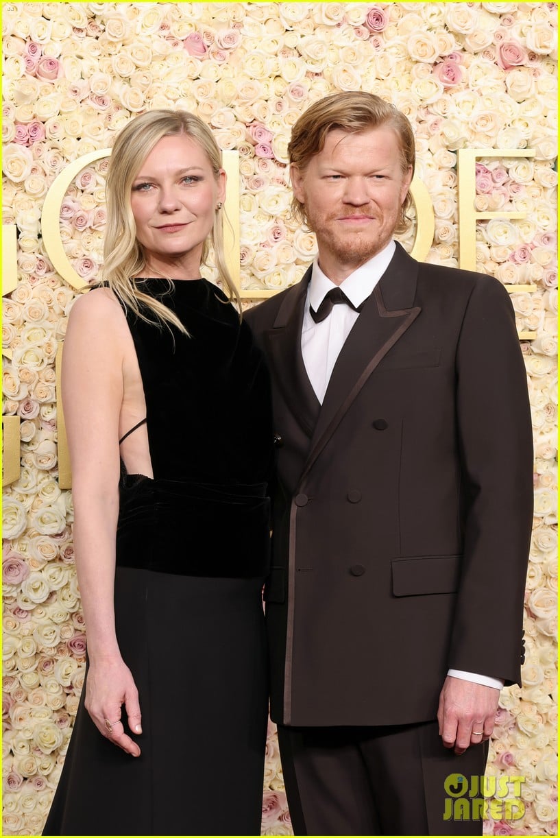 Kirsten Dunst & Jesse Plemons Make Picture Perfect Couple at Golden ...