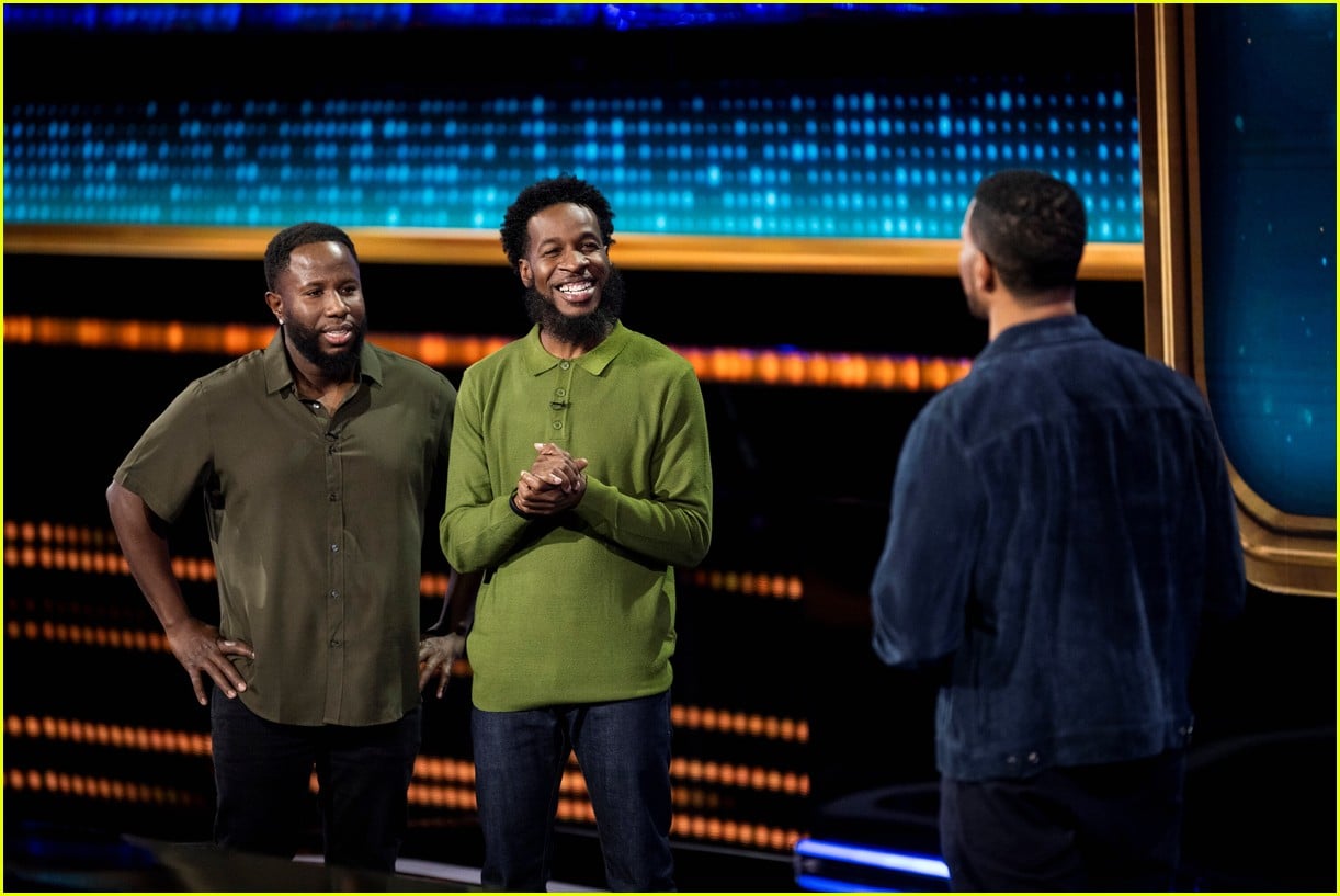 'Raid the Cage' Season 2 - CBS TV Show Hosts, Cast & How to Watch ...