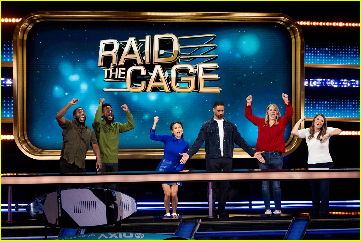 'Raid the Cage' Season 2 - CBS TV Show Hosts, Cast & How to Watch Online: Photo 5113641 | Photos ...