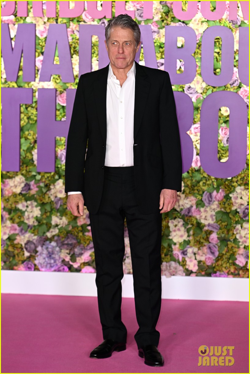 Renee Zellweger Welcomes New Co-Star Isla Fisher to the 'Bridget Jones ...