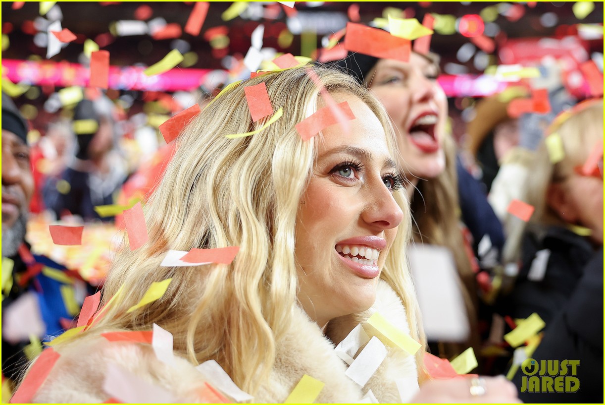 Taylor Swift's Post-Game Chat with Brittany Mahomes Goes Viral, Singer ...