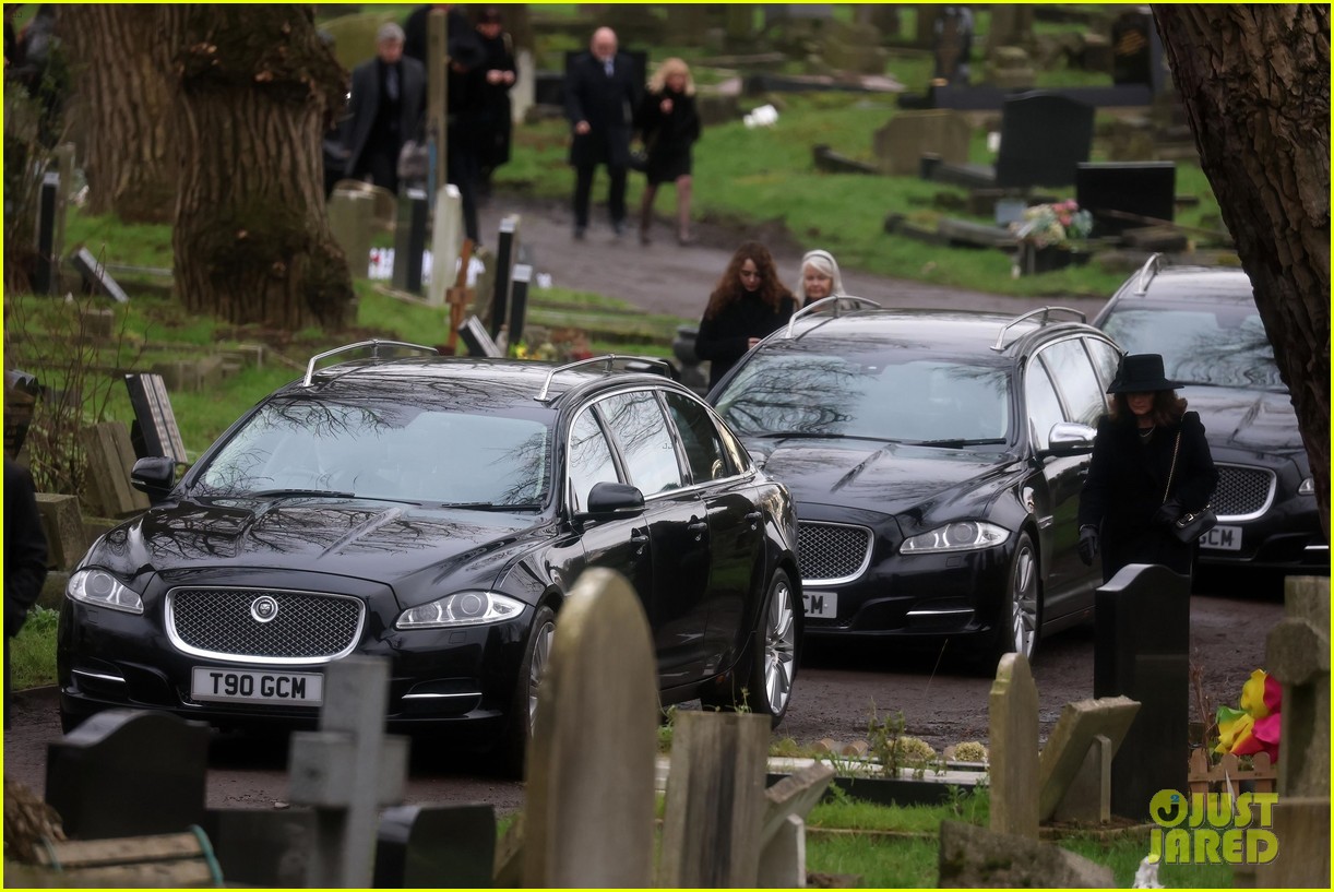 Tom Hardy, Pierce Brosnan & Helen Mirren Film Funeral Scene For New Guy ...