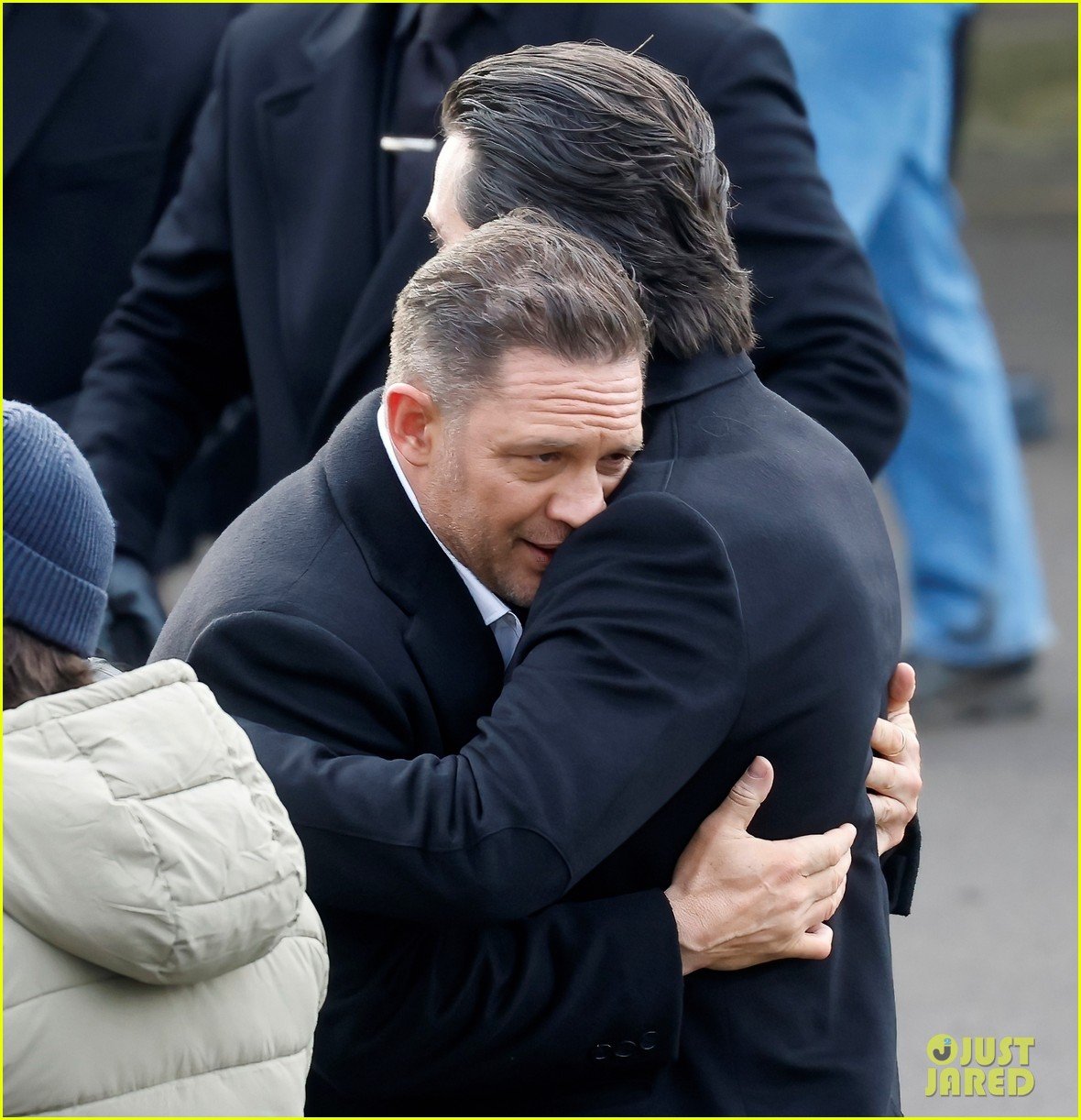 Tom Hardy, Pierce Brosnan & Helen Mirren Film Funeral Scene For New Guy ...