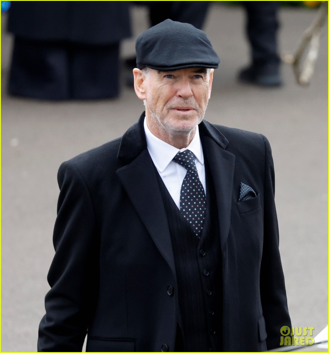 Tom Hardy, Pierce Brosnan & Helen Mirren Film Funeral Scene For New Guy ...