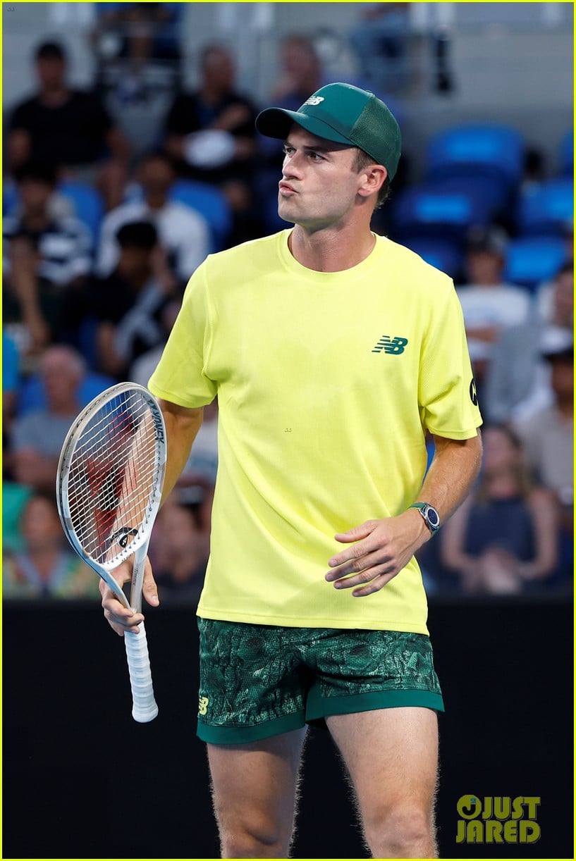 Tennis Star Tommy Paul Bares His Abs During First Match at Australian ...