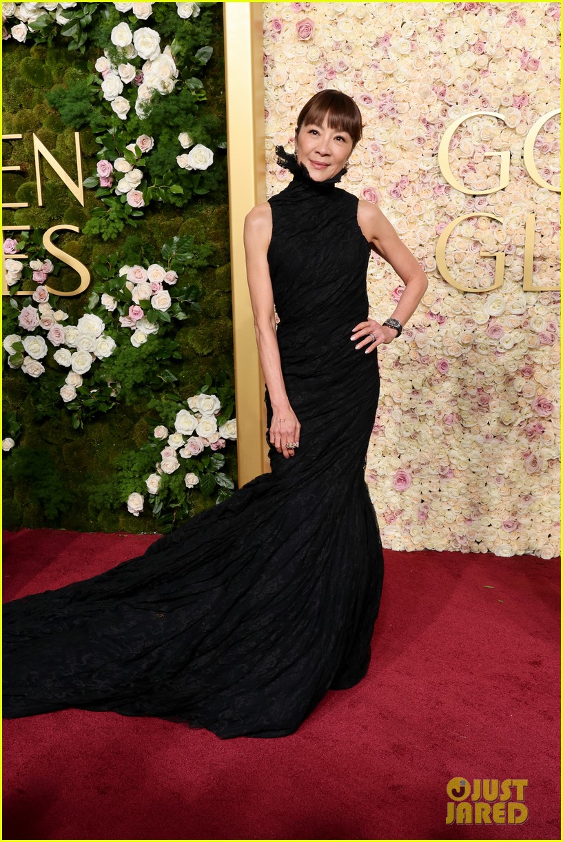 Michelle Yeoh, Jeff Goldblum & More 'Wicked' Stars Attend Golden Globes ...
