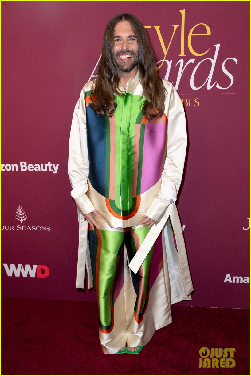 Tracee Ellis Ross Joins Nicholas Hoult, Elizabeth Olsen, & More at WWD ...