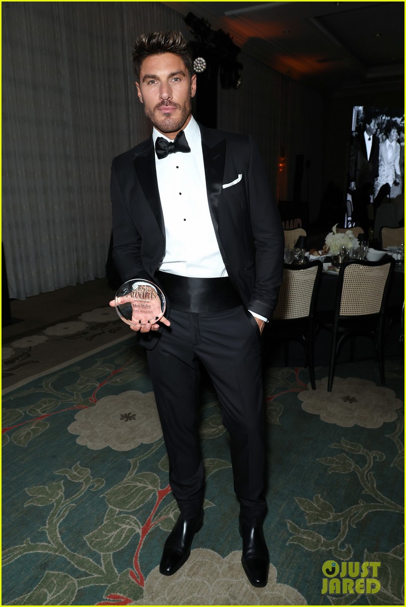 Tracee Ellis Ross Joins Nicholas Hoult, Elizabeth Olsen, & More at WWD ...