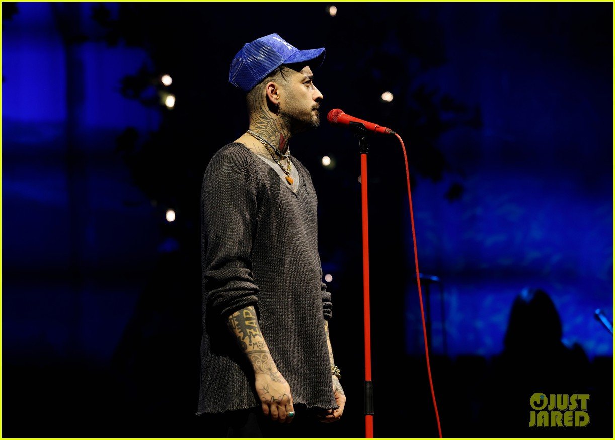Zayn Malik Kicks Off U.S. Tour 2025 - Set List Revealed, Plus How to ...
