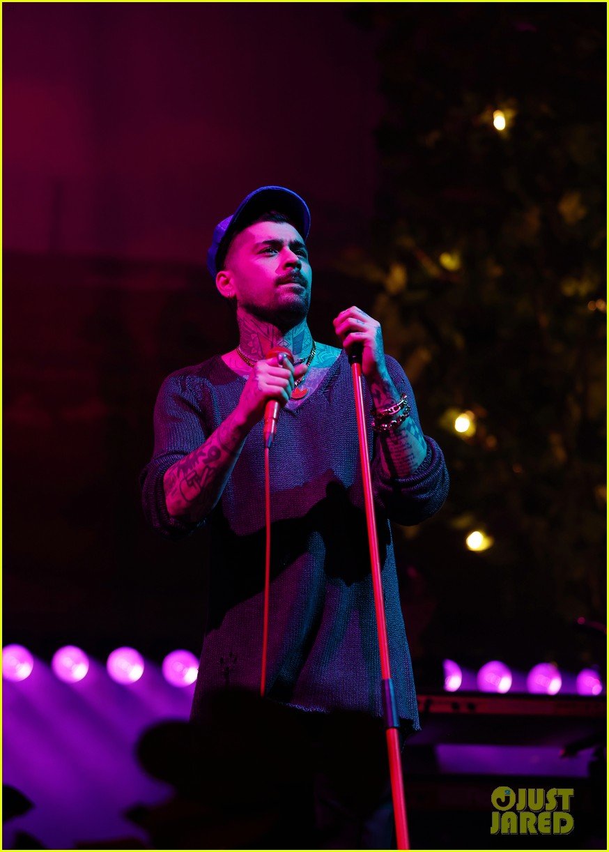 Zayn Malik Kicks Off U.S. Tour 2025 - Set List Revealed, Plus How to ...