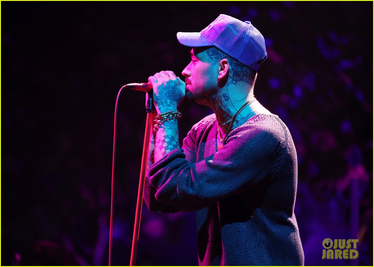 Zayn Malik Kicks Off U.S. Tour 2025 - Set List Revealed, Plus How to ...