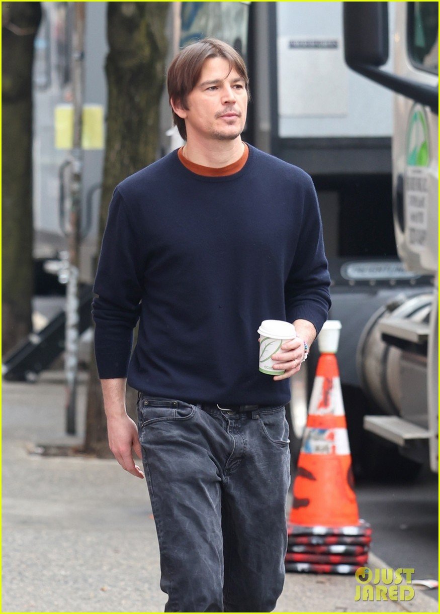 Anne Hathaway & Josh Hartnett Begin Filming 'Verity,' Based on Colleen Hoover's Novel - See ...