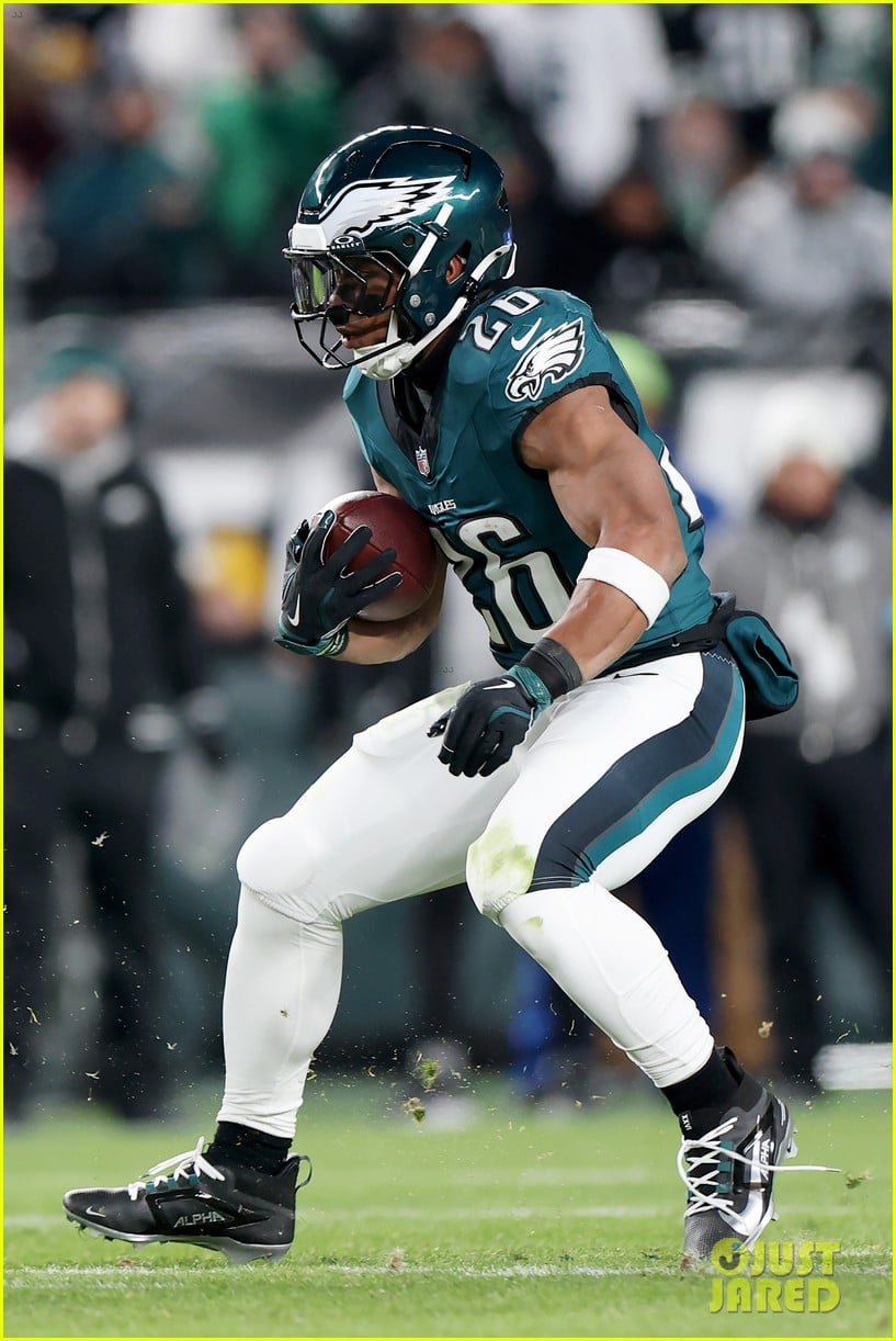 Who Is Saquon Barkley's Girlfriend? He's Engaged to Anna Congdon & They ...