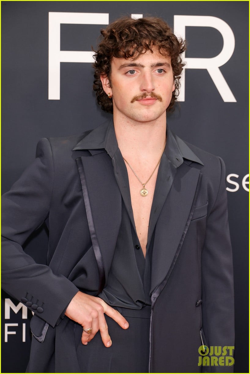 Benson Boone Shows Off Some Skin at Grammys 2025: Photo 5120470 | Grammys Photos | Just Jared ...