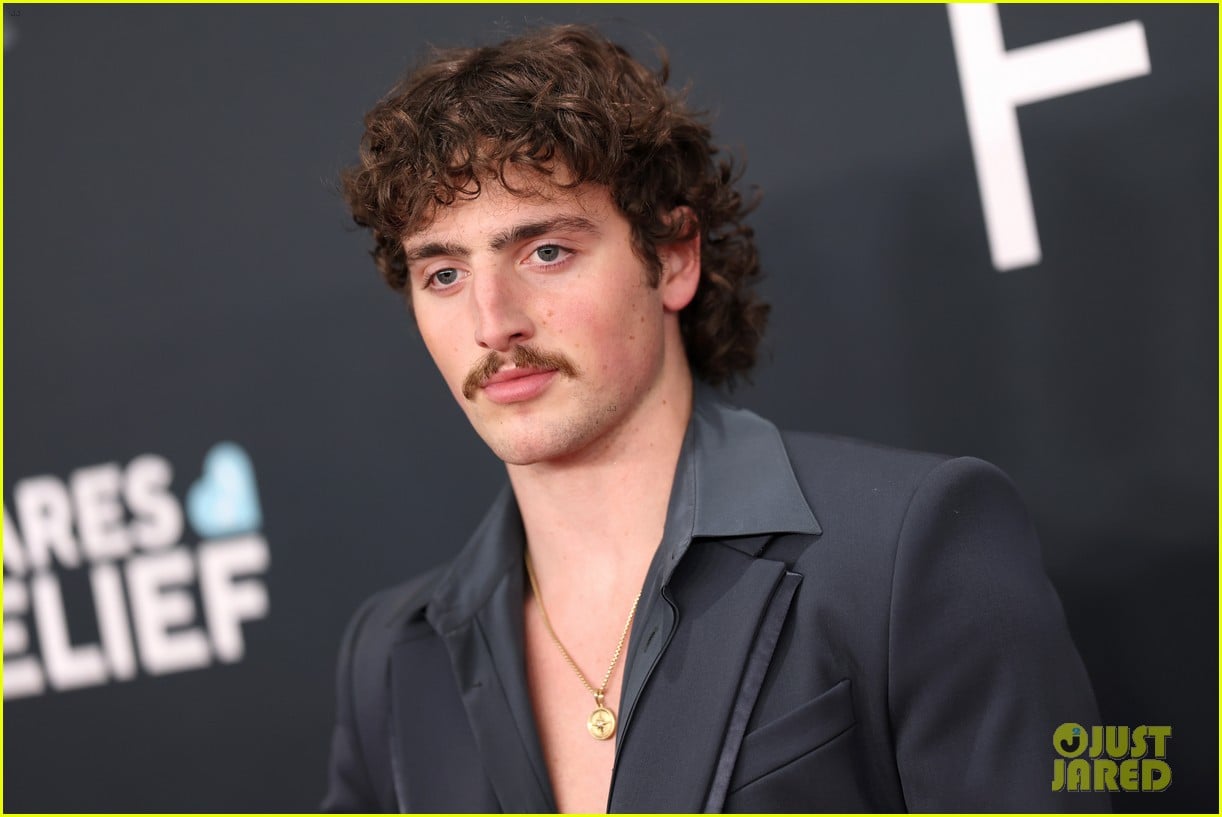 Benson Boone Shows Off Some Skin at Grammys 2025: Photo 5120477 ...