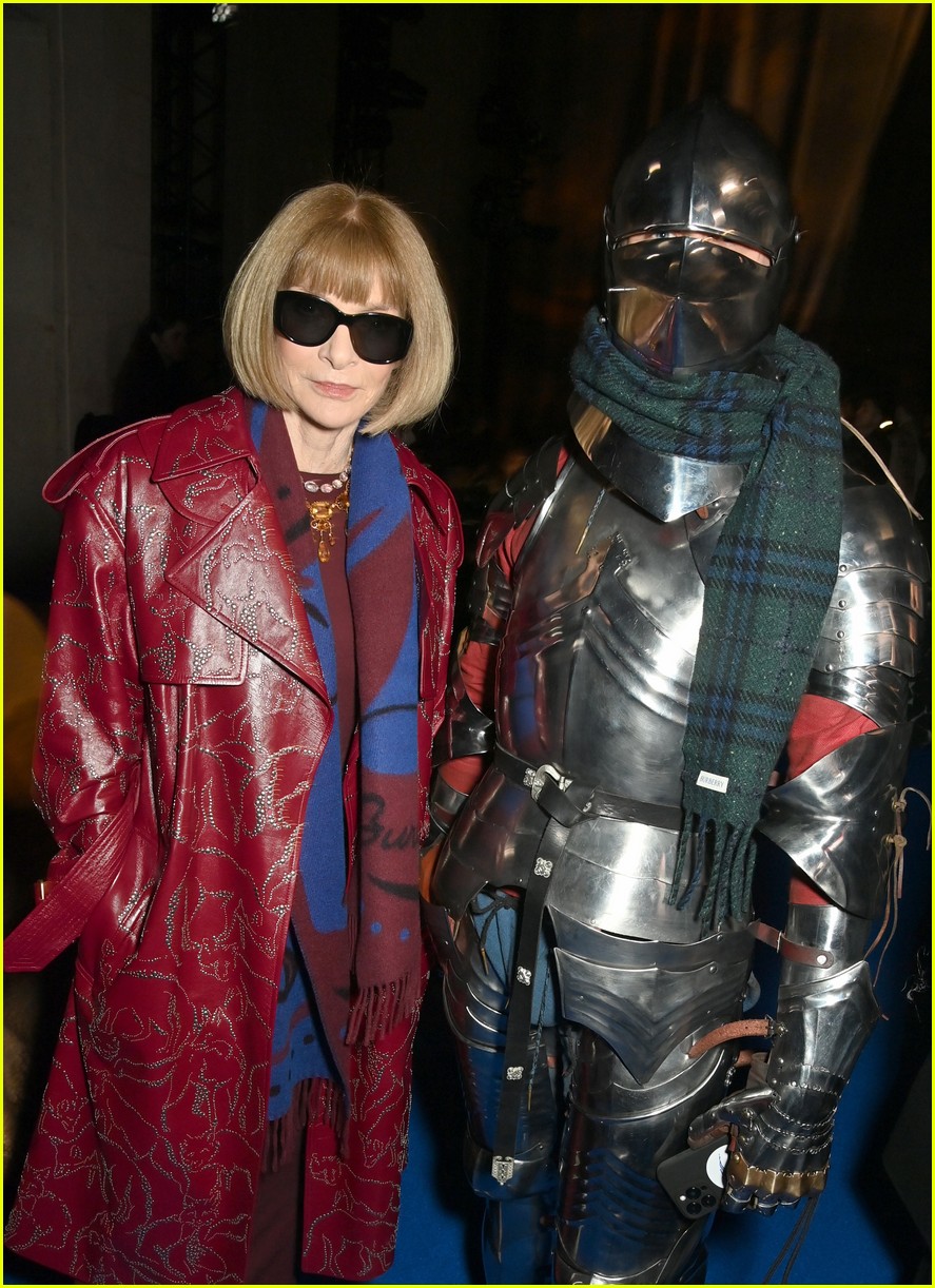 Nicholas Hoult, Orlando Bloom, 'Stranger Things' Stars, & More Attend ...