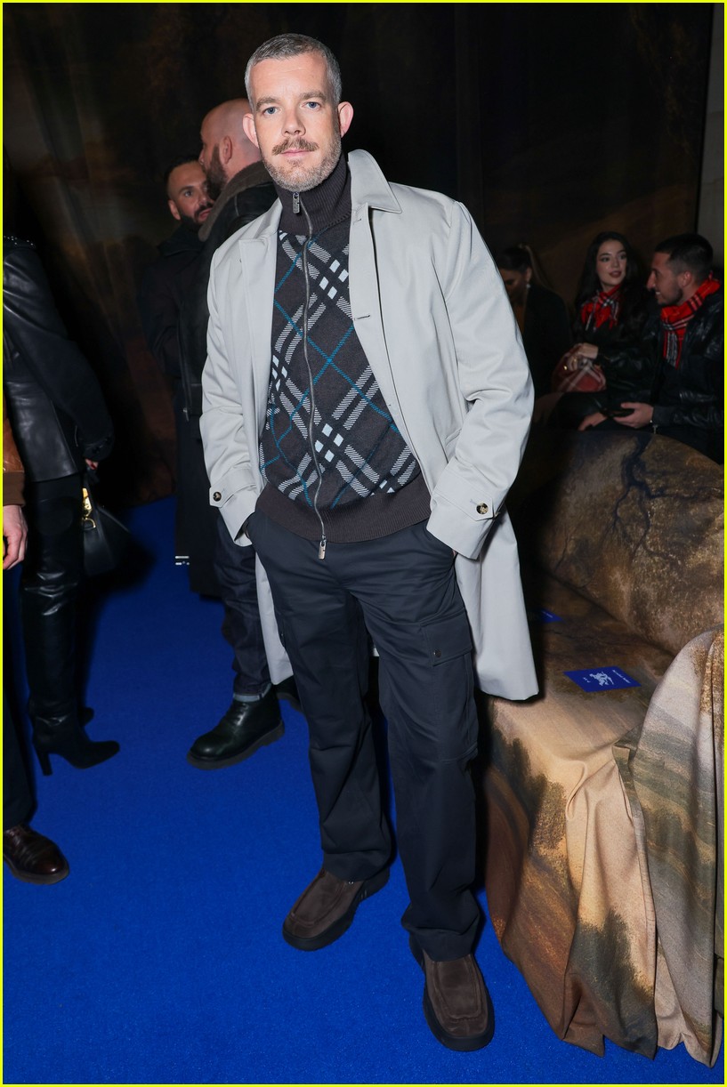 Nicholas Hoult, Orlando Bloom, 'Stranger Things' Stars, & More Attend ...