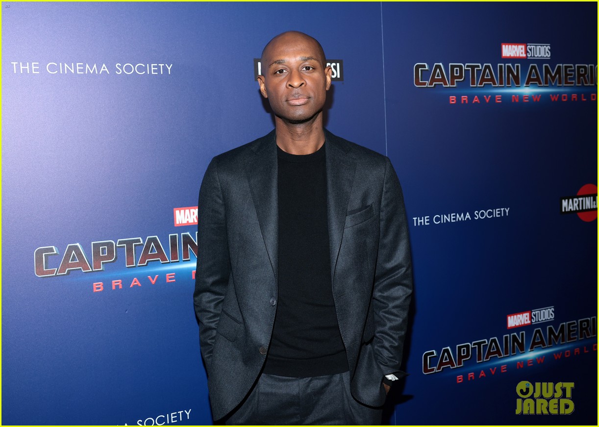 Anthony Mackie Wields Captain America Shield at 'Brave New World ...