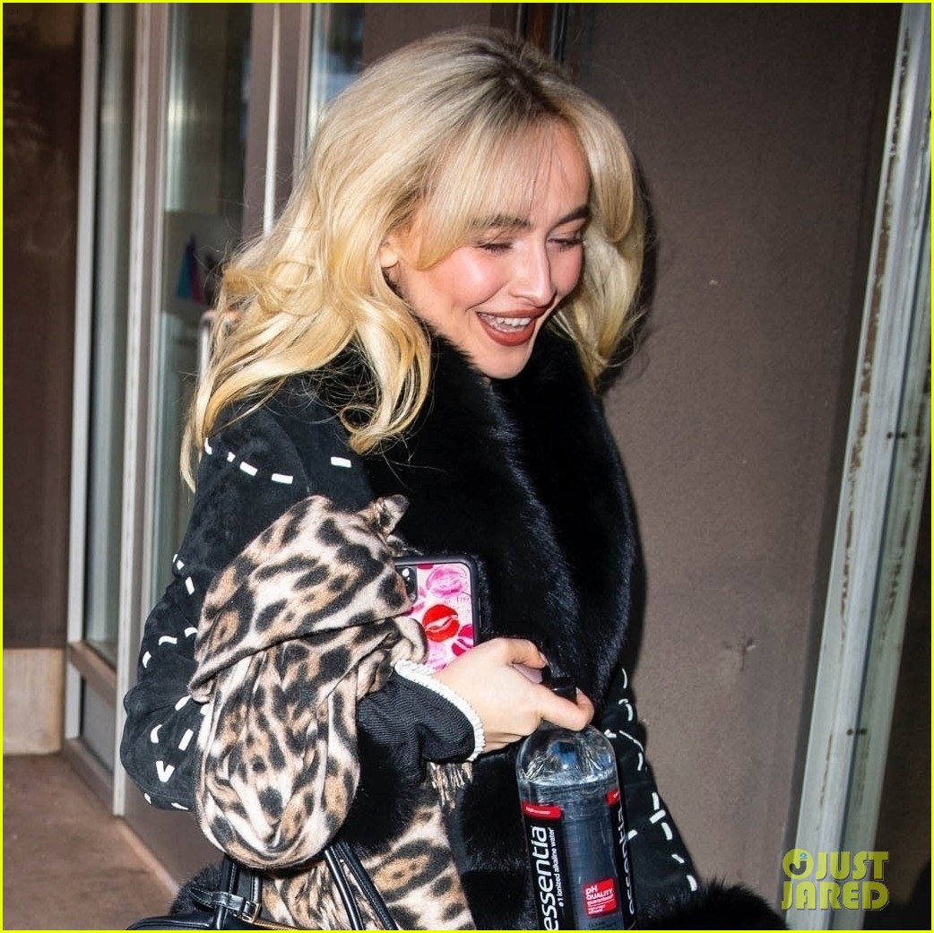 Sabrina Carpenter Spends Valentine's Day at Recording Studio in New ...
