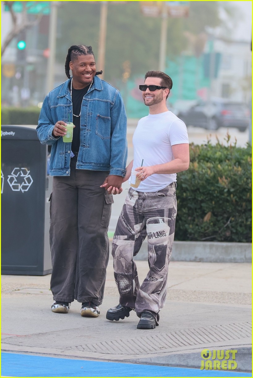 NFL's R.K. Russell & Comedian Corey O’Brien Look So Cute in New Photos ...