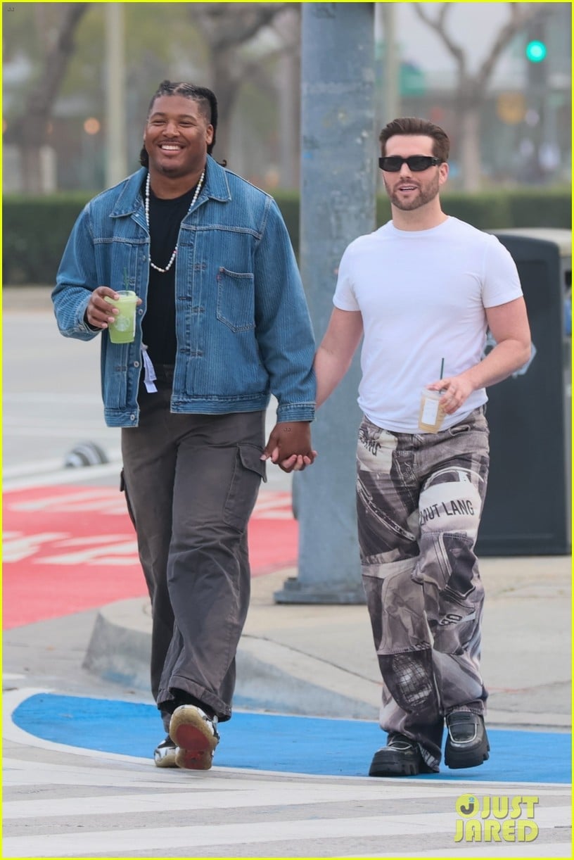 NFL's R.K. Russell & Comedian Corey O’Brien Look So Cute in New Photos ...