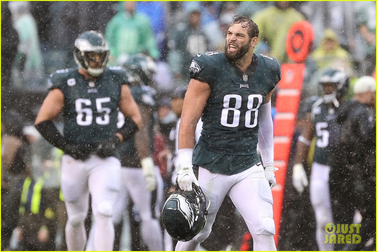 Who Is Dallas Goedert's Girlfriend? Meet Aria Meyer & See Their Cute Photos Together!: Photo ...