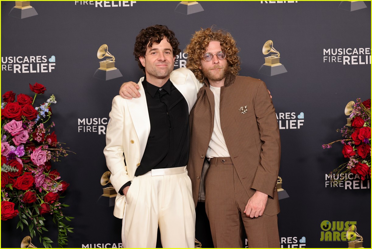 Dawes Opens Grammys 2025 With Star-Studded 'I Love L.A.' Tribute Performance - Watch Now!: Photo ...