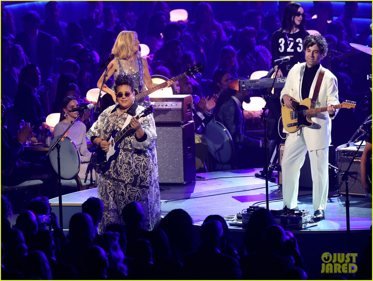 Dawes Opens Grammys 2025 With Star-Studded 'I Love L.A.' Tribute Performance - Watch Now!: Photo ...