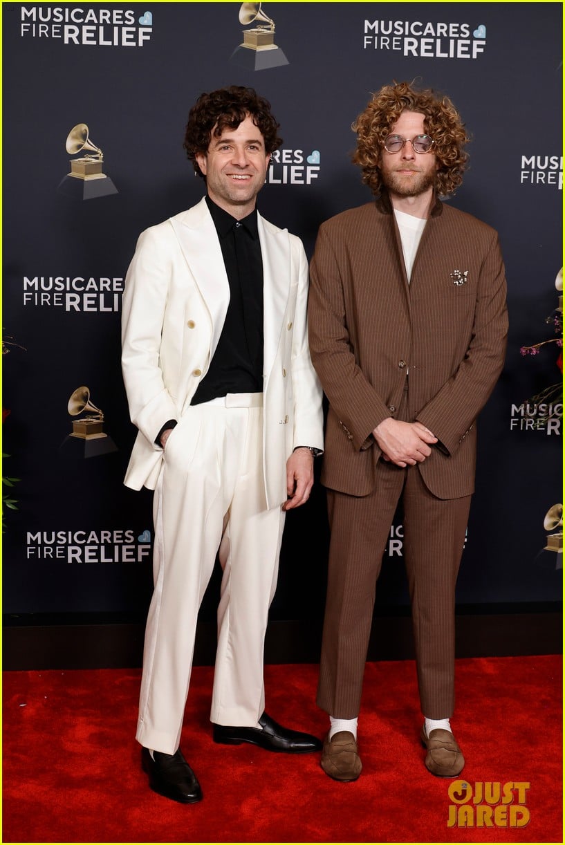 Dawes Opens Grammys 2025 With Star-Studded 'I Love L.A.' Tribute Performance - Watch Now!: Photo ...