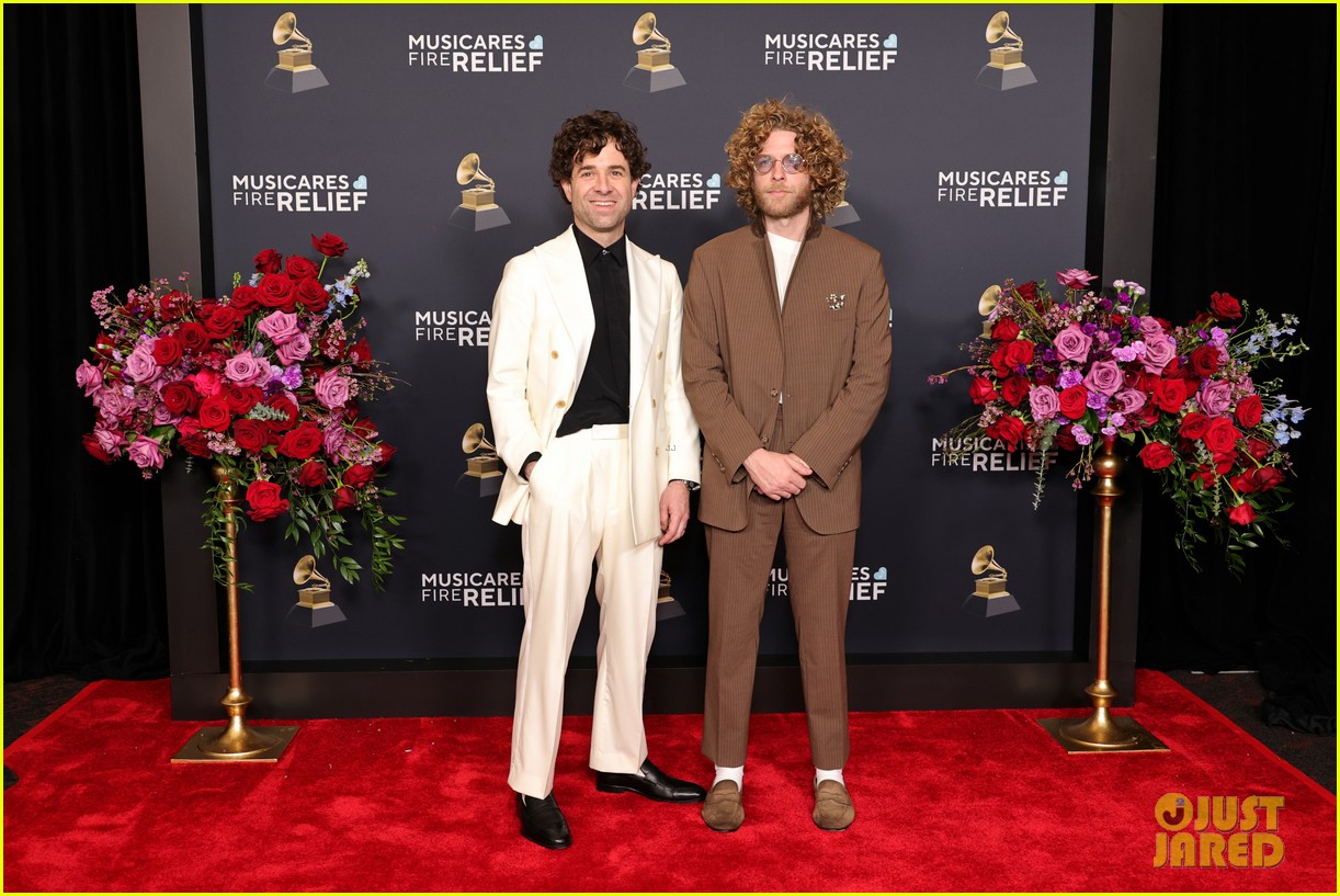 Dawes Opens Grammys 2025 With Star-Studded 'I Love L.A.' Tribute Performance - Watch Now!: Photo ...