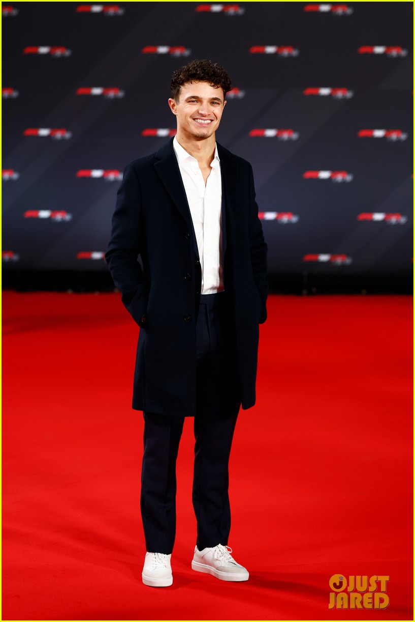 F1 Stars Lewis Hamilton, Lando Norris, Liam Lawson & More Attend F1 75 ...