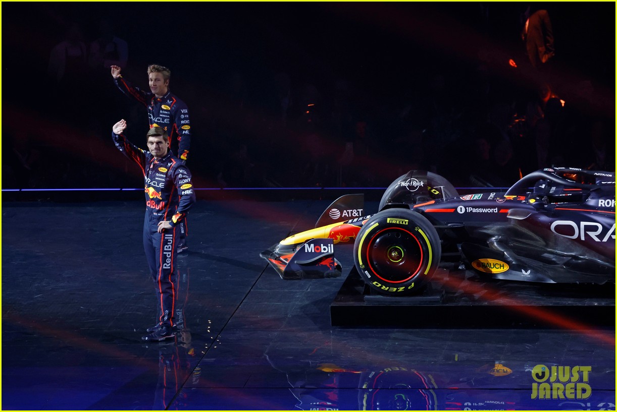 F1 Stars Lewis Hamilton, Lando Norris, Liam Lawson & More Attend F1 75 ...