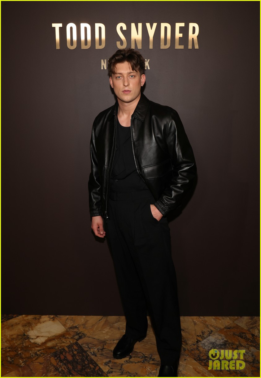 Brendan Fraser Watches Son Holden, 20, Walk the Runway in Todd Snyder's ...