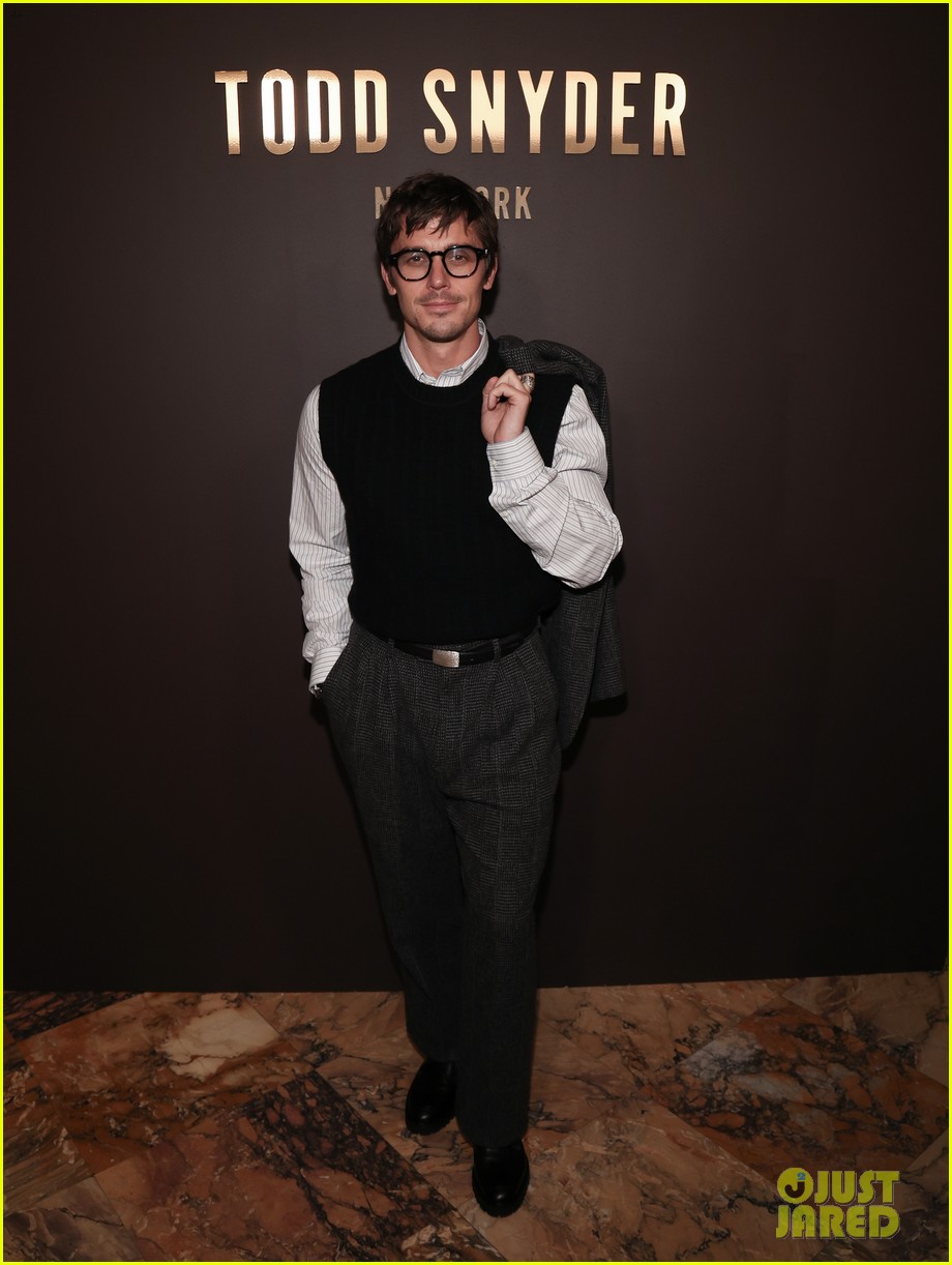 Brendan Fraser Watches Son Holden, 20, Walk the Runway in Todd Snyder's ...