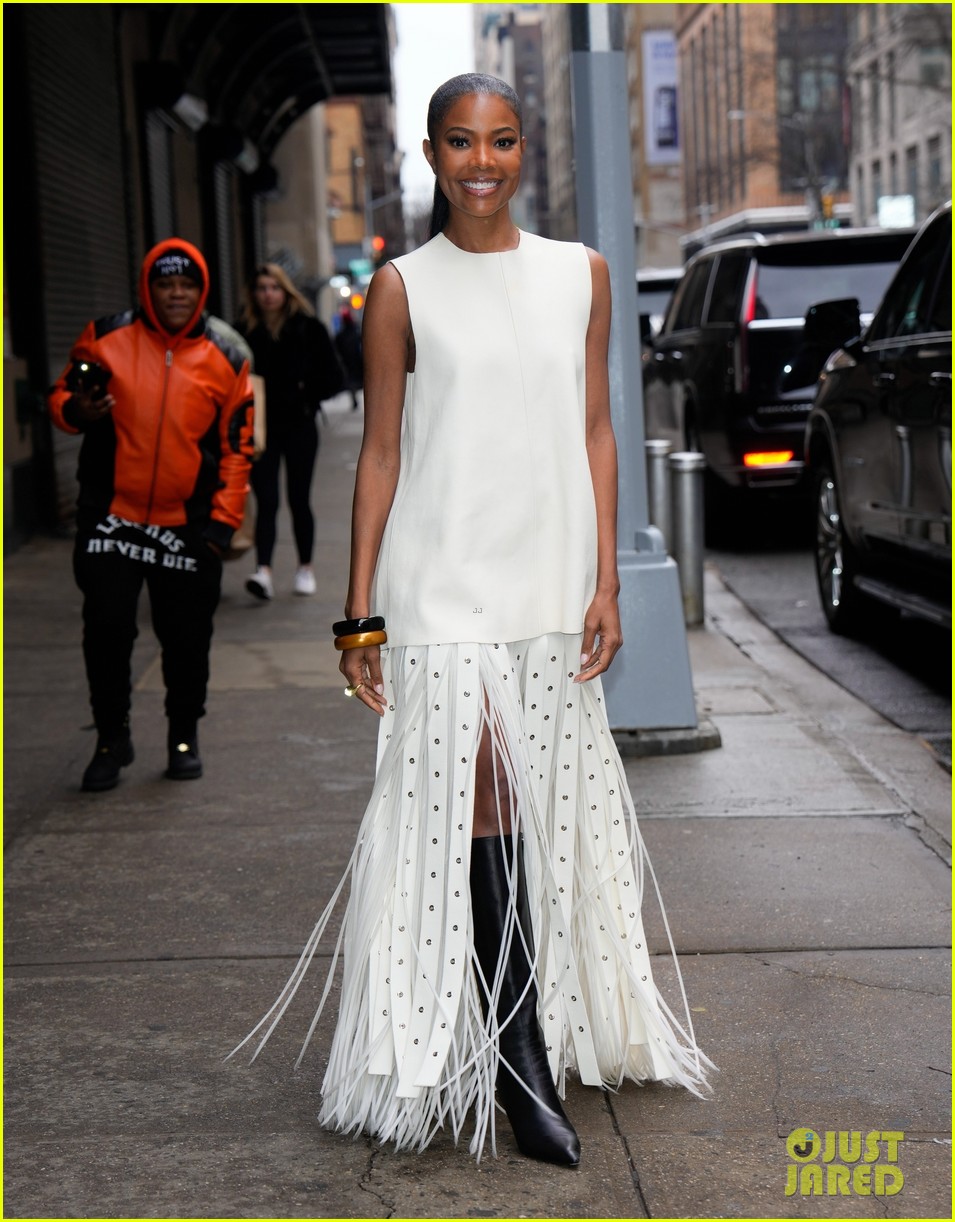 Gabrielle Union Discusses Husband Dwyane Wade's Cancer Diagnosis for ...