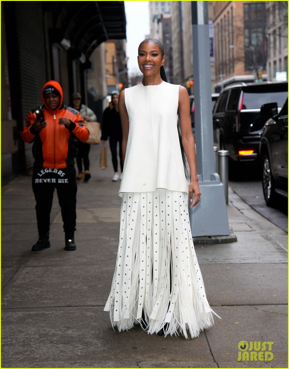 Gabrielle Union Discusses Husband Dwyane Wade's Cancer Diagnosis for ...