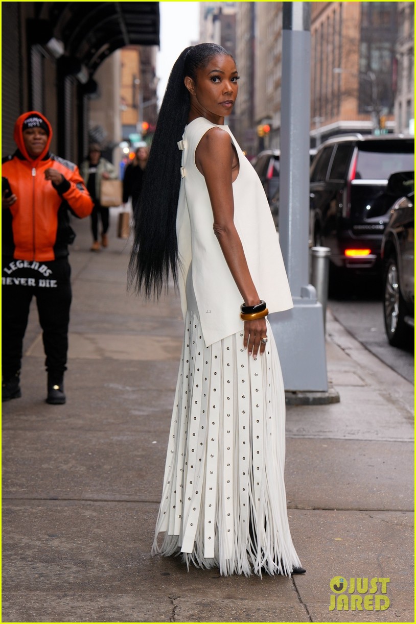 Gabrielle Union Discusses Husband Dwyane Wade's Cancer Diagnosis for ...