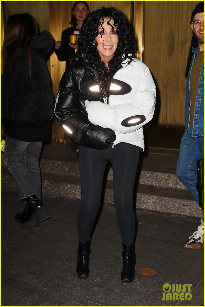 Lady Gaga, Cher, & More Attend Rehearsals for 'SNL50: The Homecoming ...