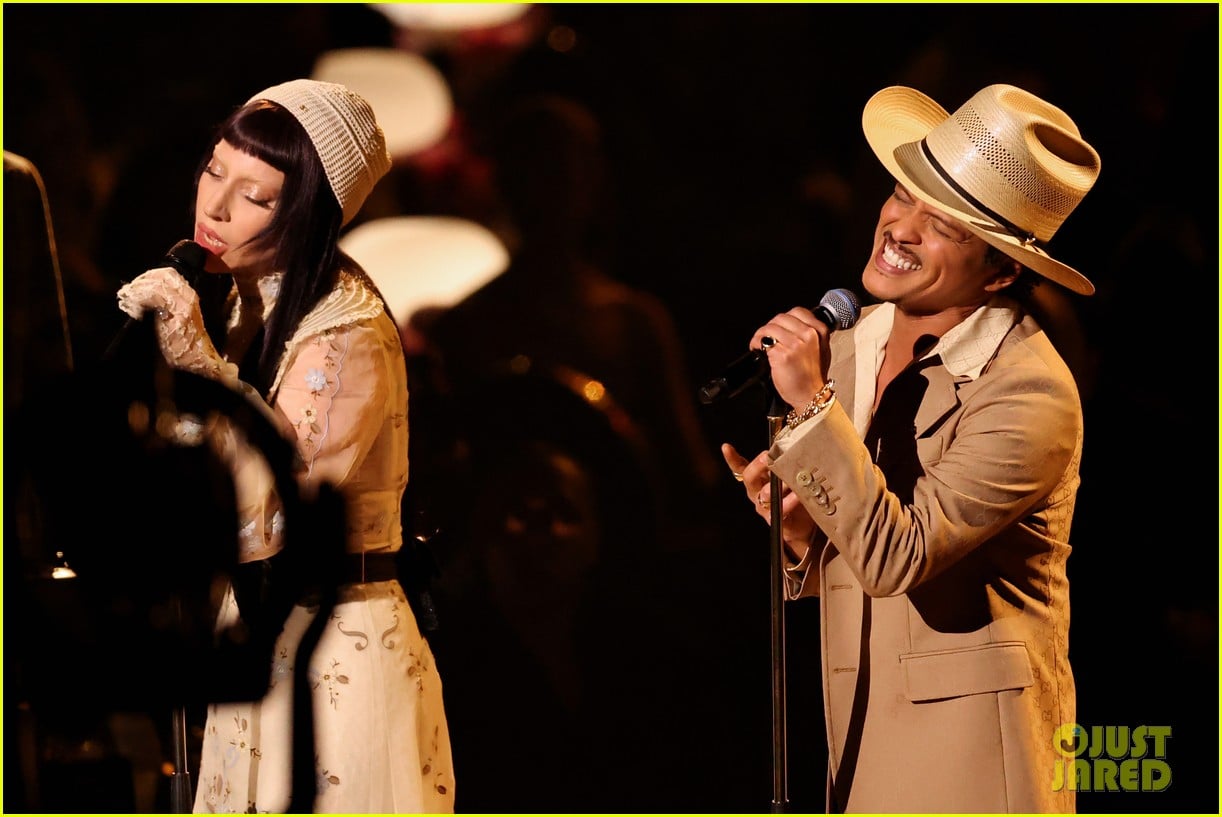 Lady Gaga & Bruno Mars Cover 'California Dreamin'' in L.A. Fires Tribute at Grammys 2025 - Watch ...