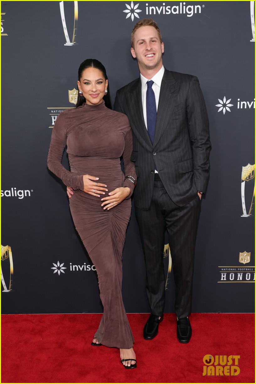 Jared Goff's Wife Christen Harper Is Pregnant, Debuts Baby Bump on NFL Honors Red Carpet!: Photo ...