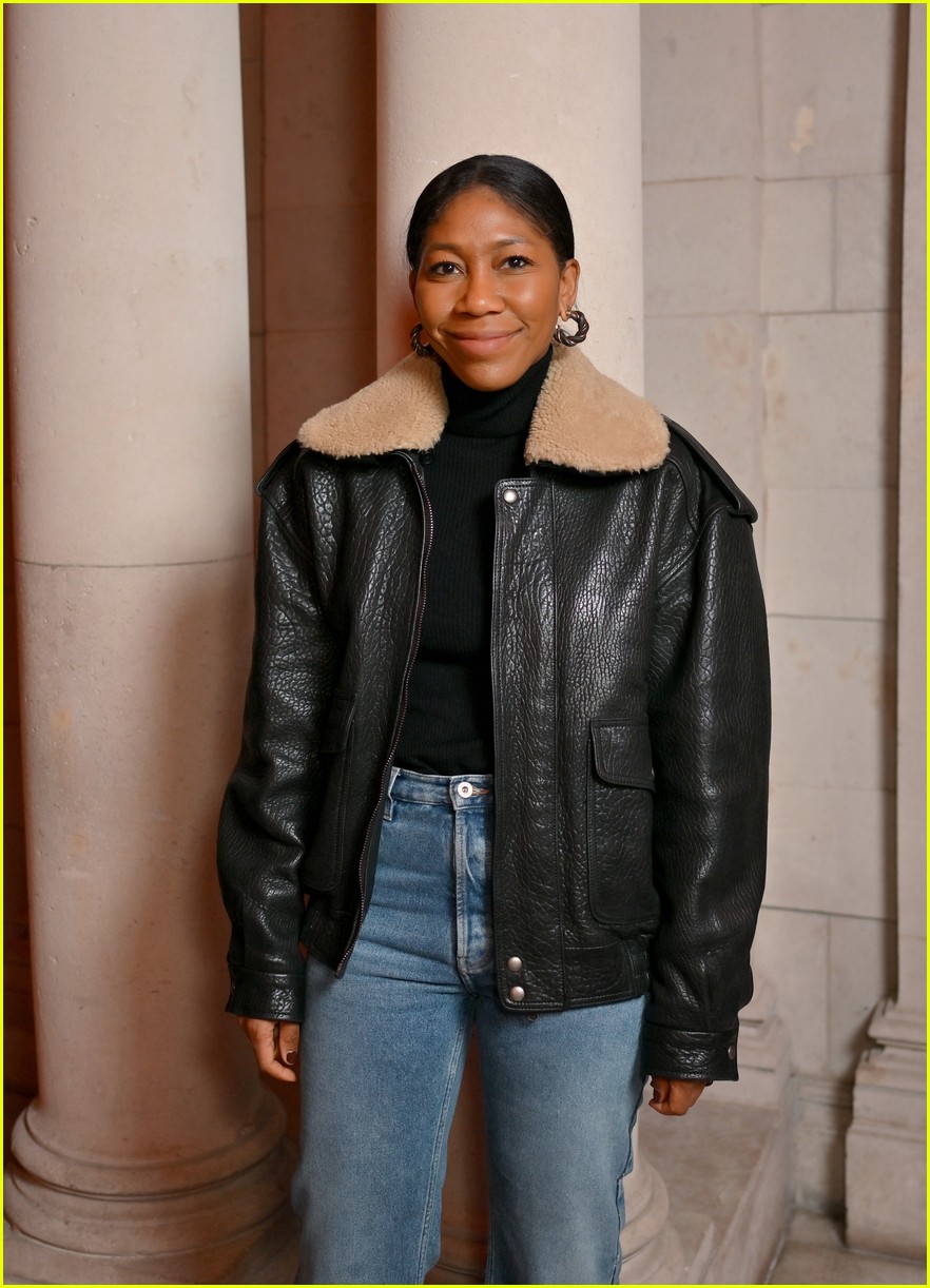 Photo: florence pugh harris reed show 067 | Photo 5127998 | Just Jared ...