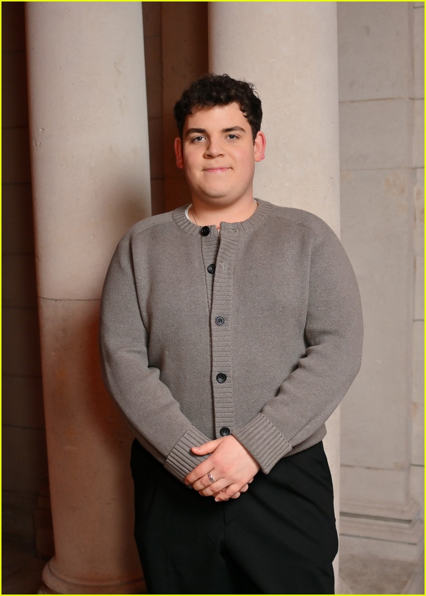 Photo: florence pugh harris reed show 095 | Photo 5128026 | Just Jared ...