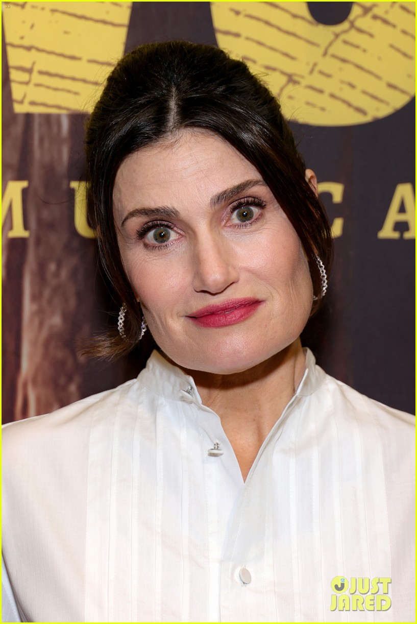 Idina Menzel Makes Long-Awaited Return to Broadway in 'Redwood,' an Original Musical She Helped ...