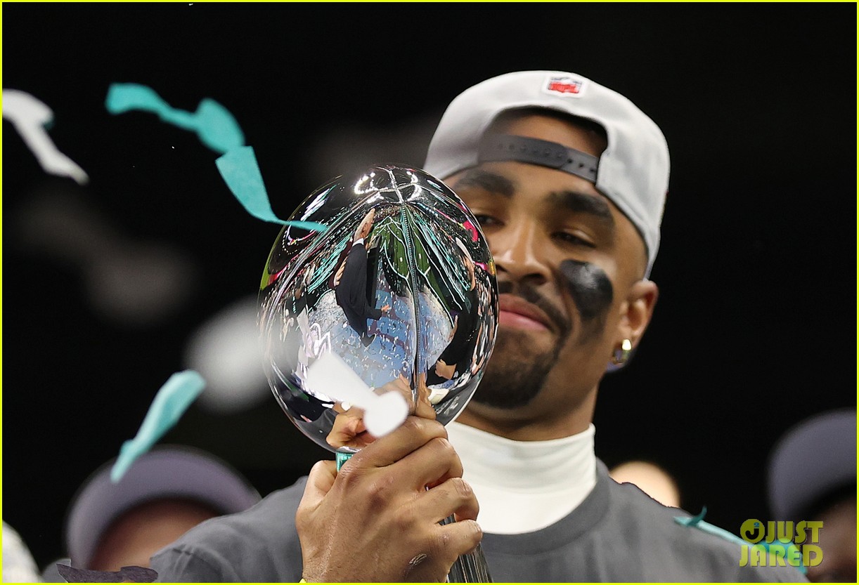 Jalen Hurts & Fiancee Bryonna Burrows Celebrate Eagles Win at Super Bowl 2025, He's Named MVP ...