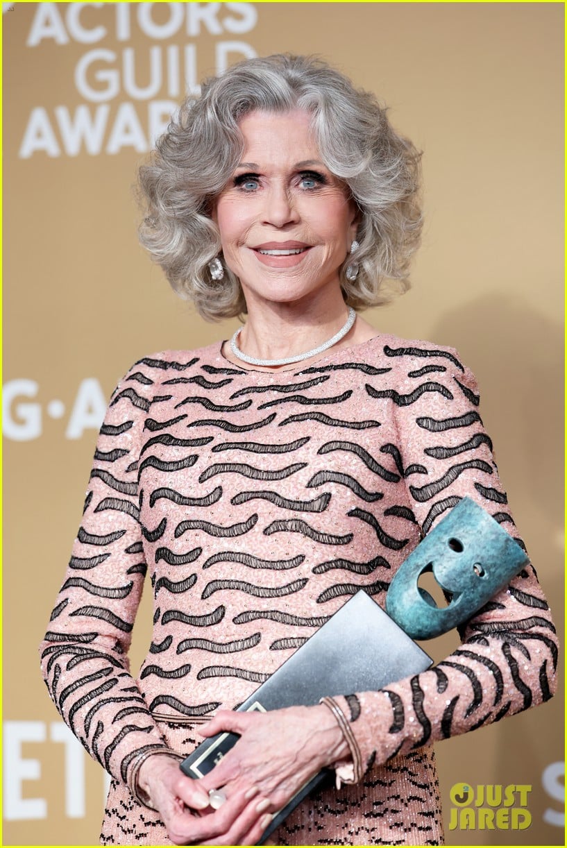 Jane Fonda Makes Rare Appearance with Son Troy Garity at SAG Awards ...