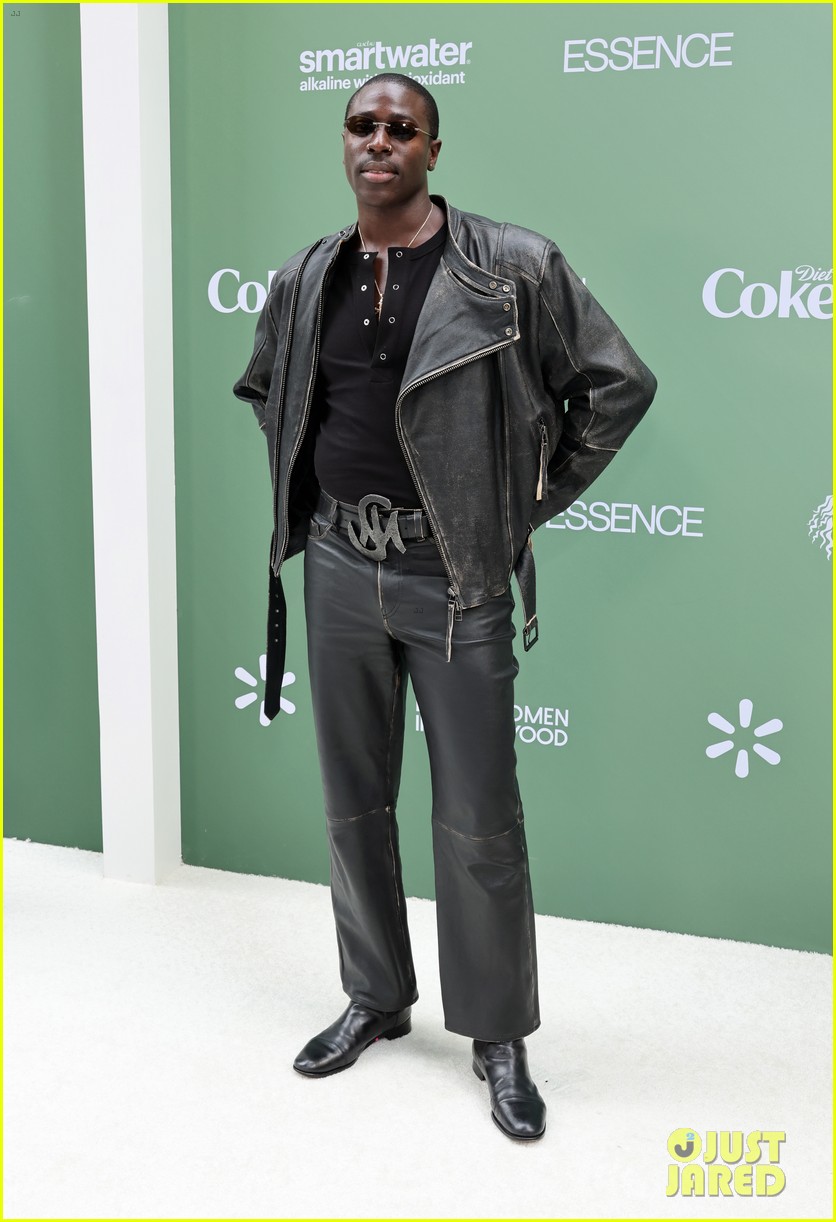 Jodie Turner-Smith & Pal Moses Sumney Hold Hands While Attending ...