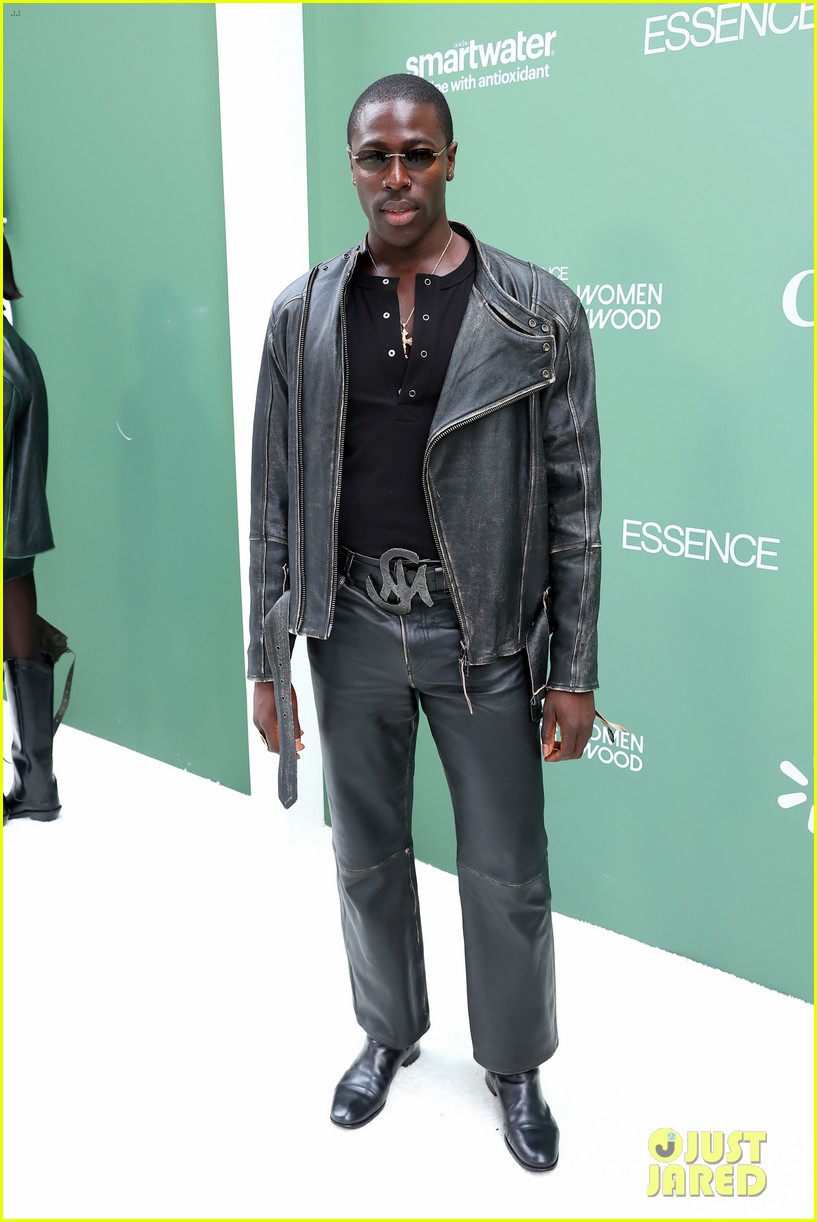 Jodie Turner-Smith & Pal Moses Sumney Hold Hands While Attending ...