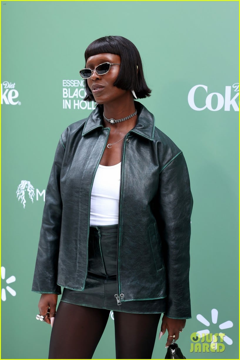 Jodie Turner-Smith & Pal Moses Sumney Hold Hands While Attending ...