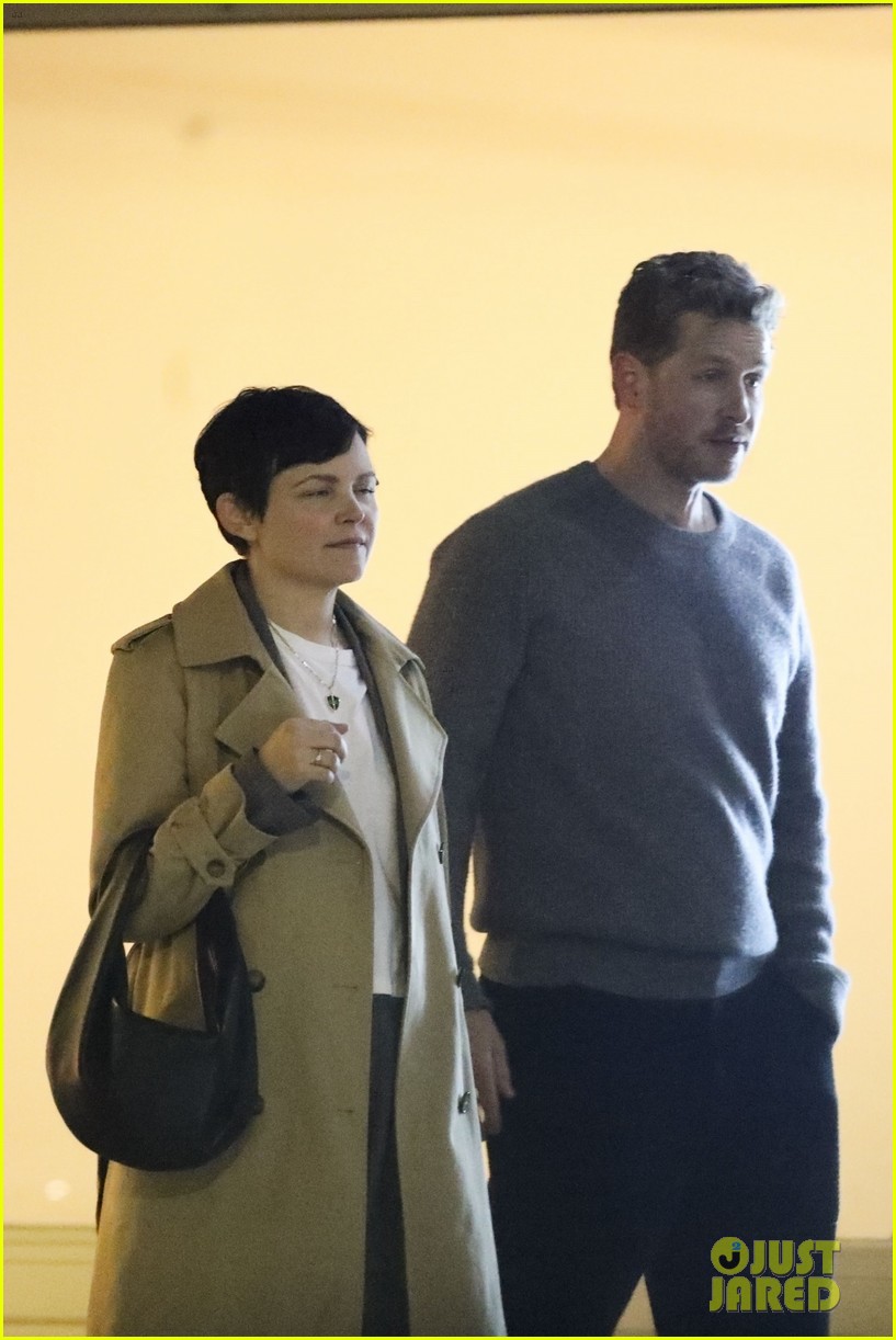 Once Upon a Time's Ginnifer Goodwin & Josh Dallas Share Sweet Embrace ...